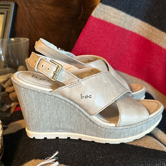 boc | Shoes | Boc Born Wedge Sandal Sz 9 | Poshmark